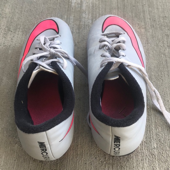 Nike | Shoes | Used Soccer Cleats | Poshmark
